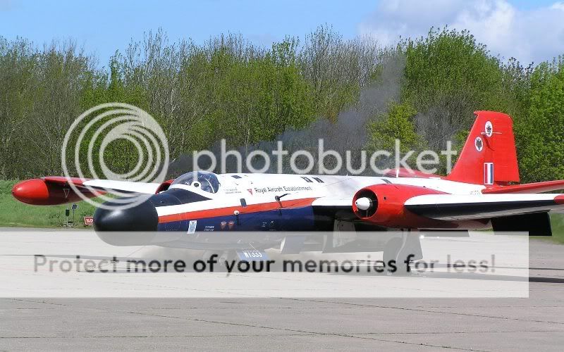 Canberra WT333 Operating Team, Bruntingthorpe - UK Airshow Review Forums